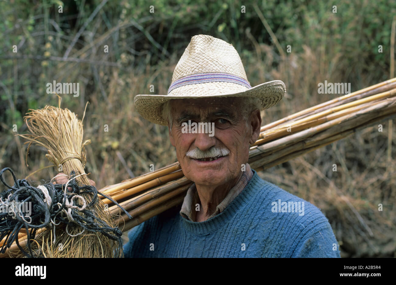 Spain farmer hi-res stock photography and images - Alamy