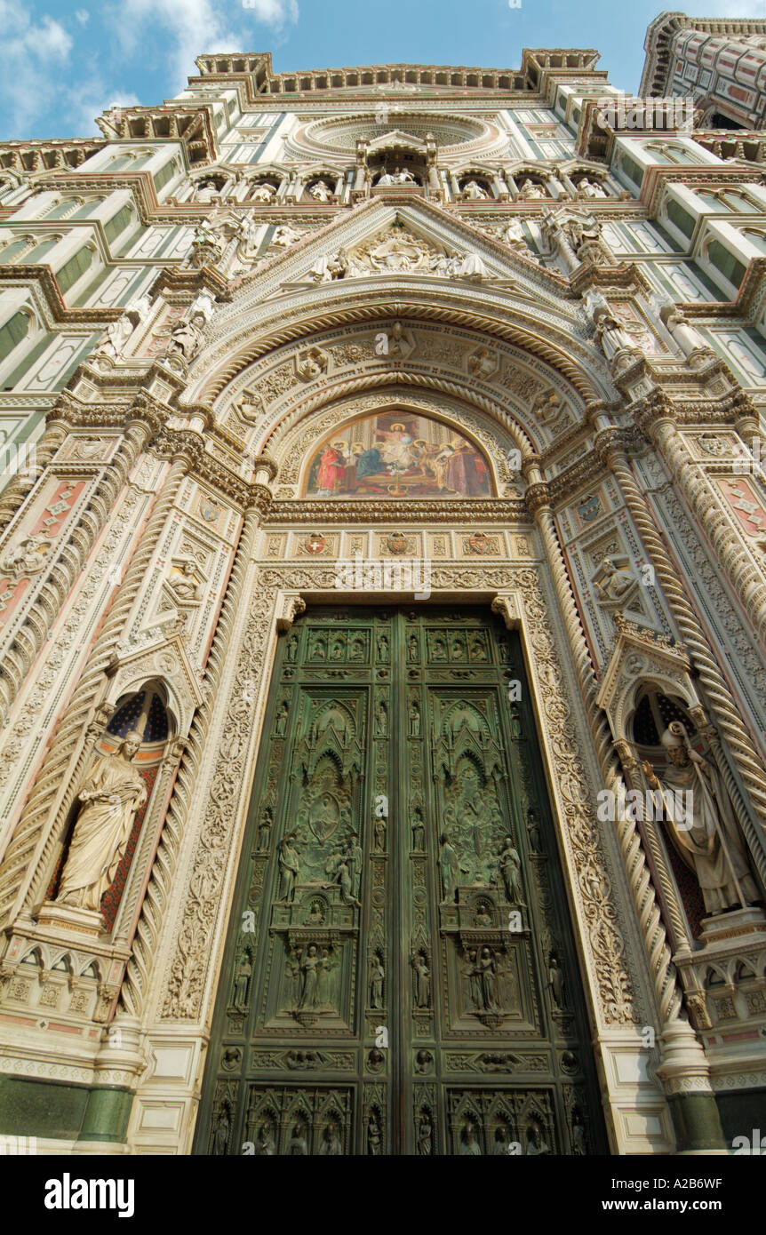 Duomo cathedral facade florence hi-res stock photography and images - Alamy