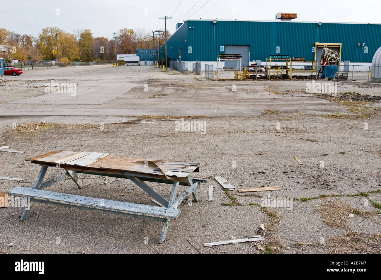 Empty Parking Lot at Closed Auto Parts Factory Stock Photo - Alamy