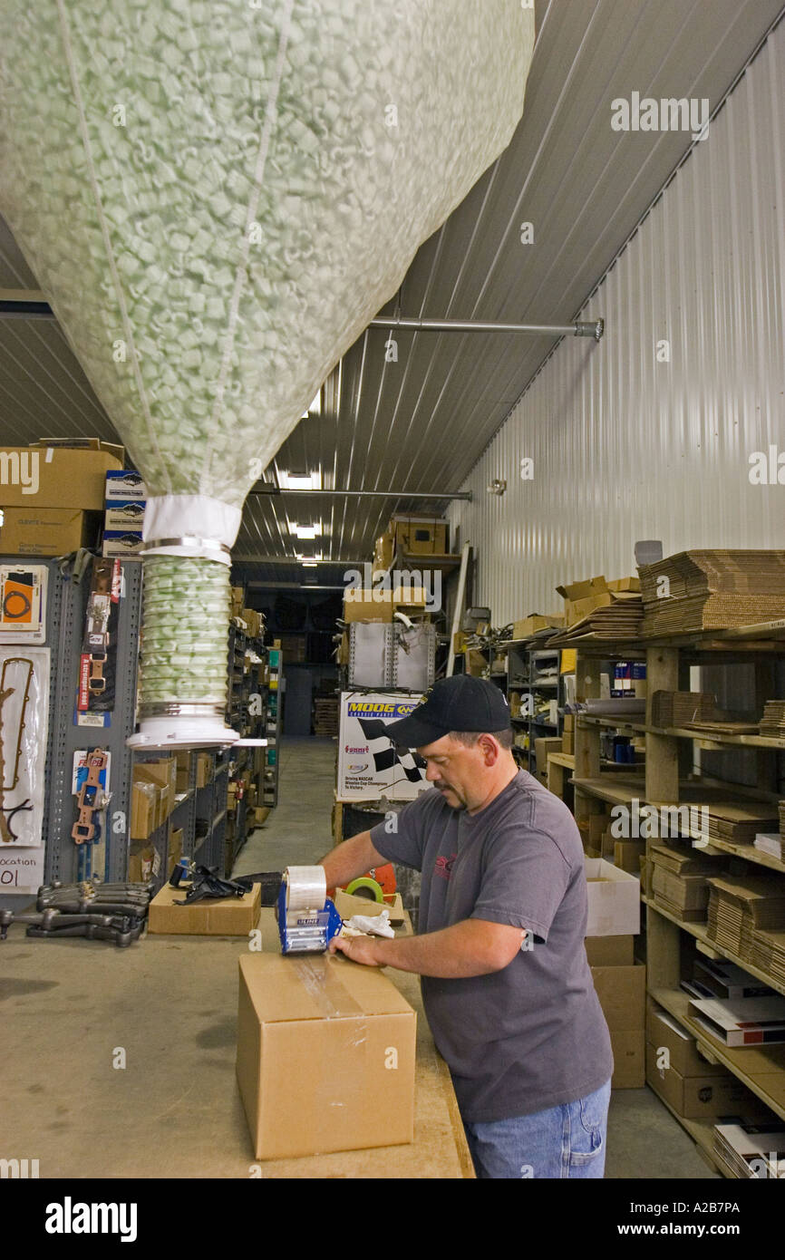 Worker in shipping department hi-res stock photography and images - Alamy