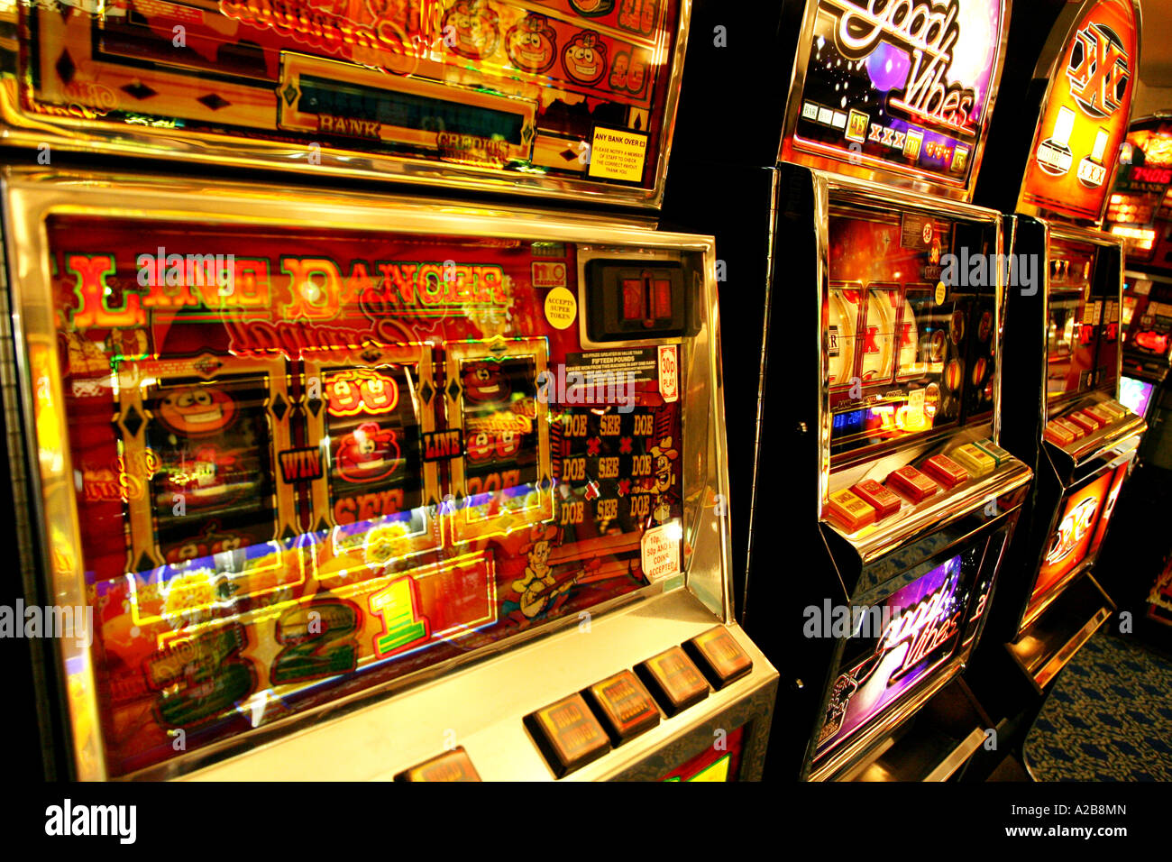 Fruit Machines on Brighton Pier Brighton UK Stock Photo - Alamy