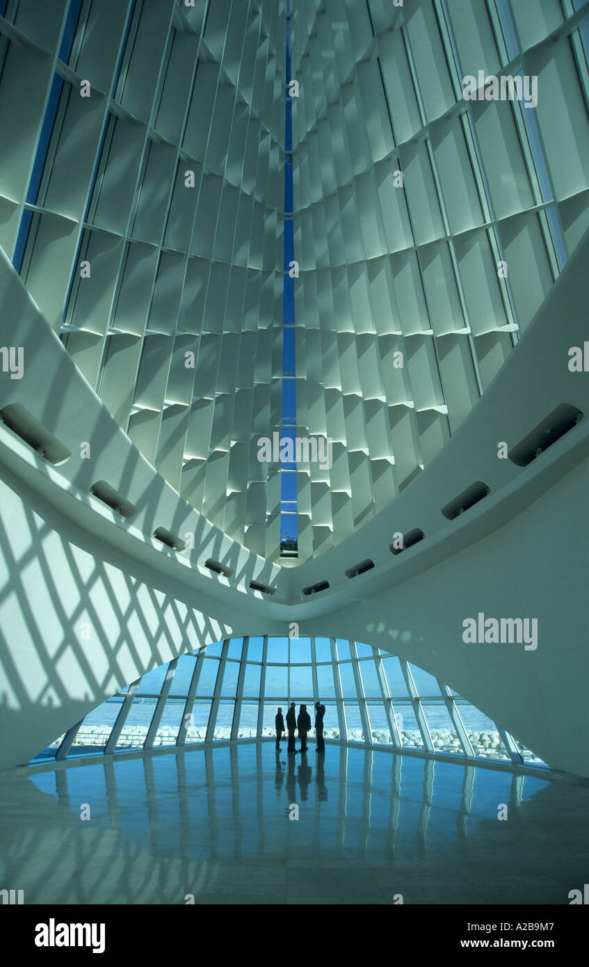 Milwaukee public museum hi-res stock photography and images - Alamy