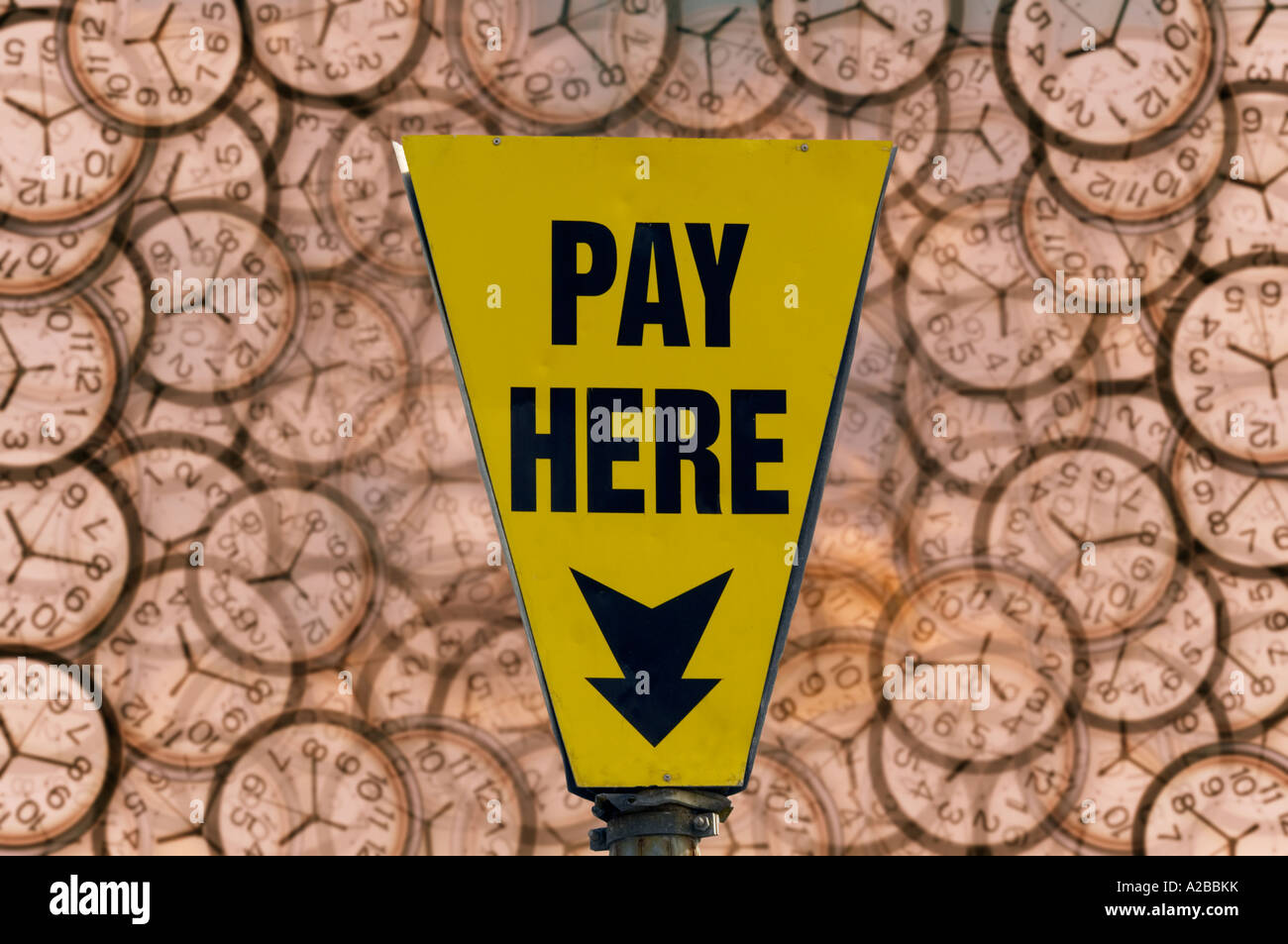 Pay here sign hi-res stock photography and images - Alamy