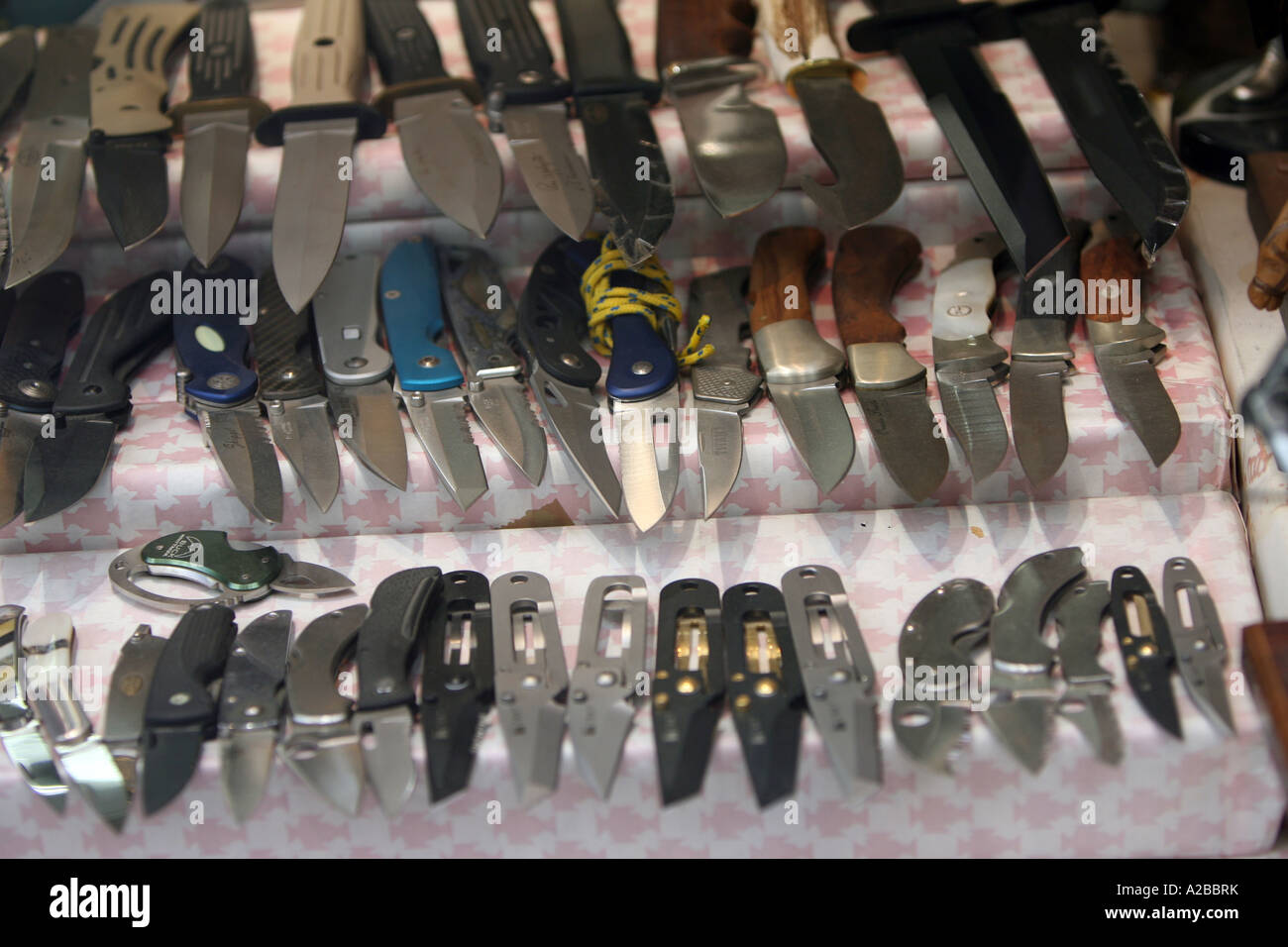 Flickknives hi-res stock photography and images - Alamy