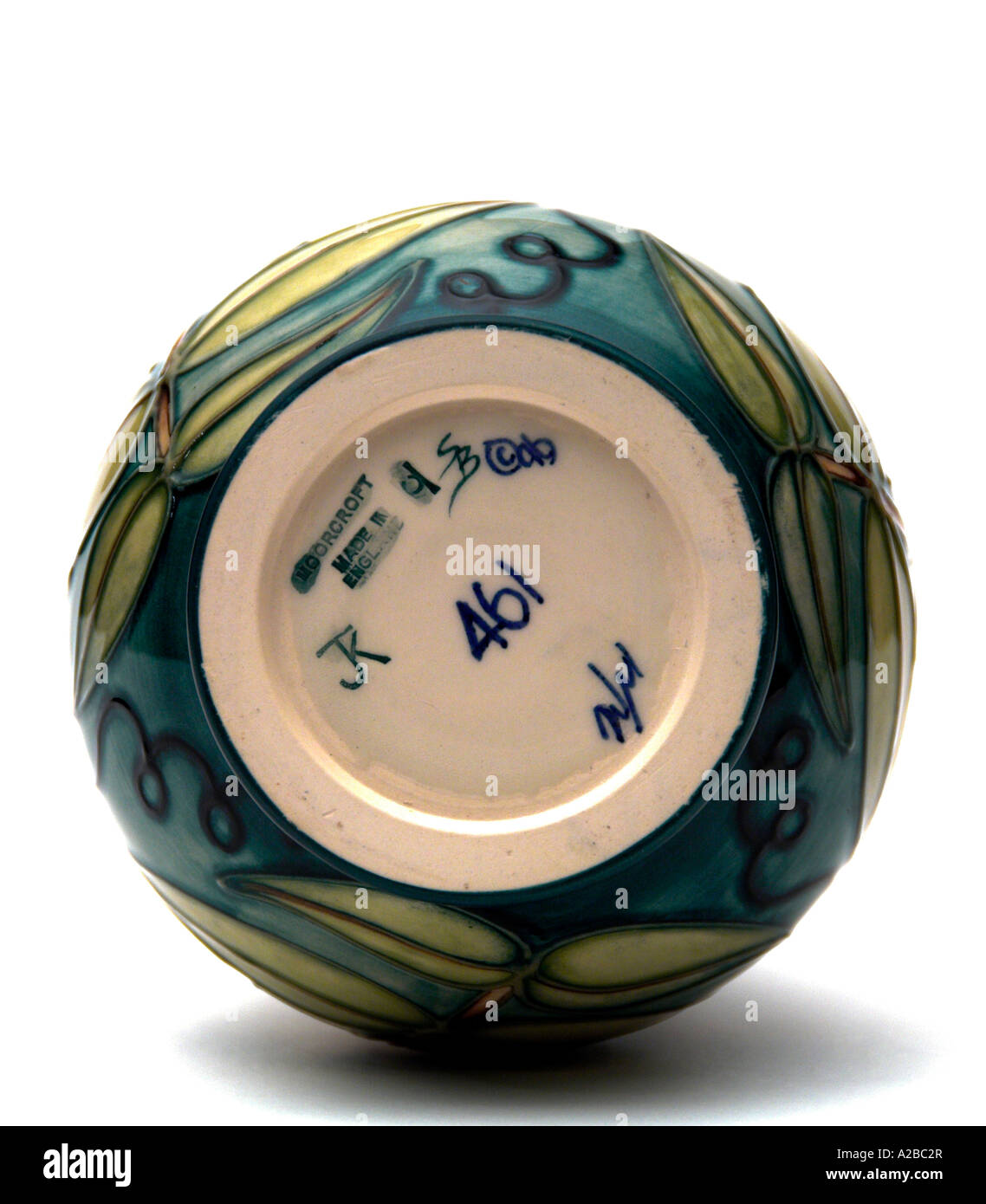 Moorcroft pottery hi-res stock photography and images - Alamy