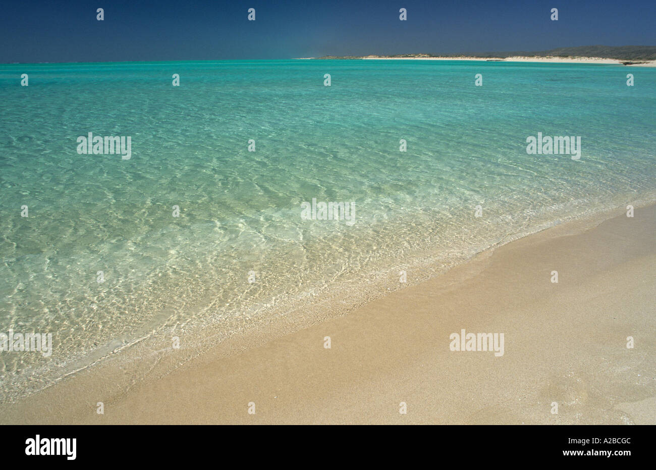 Sandy Bay beach at Cape Range National Park, Ningaloo Reef Stock Photo ...