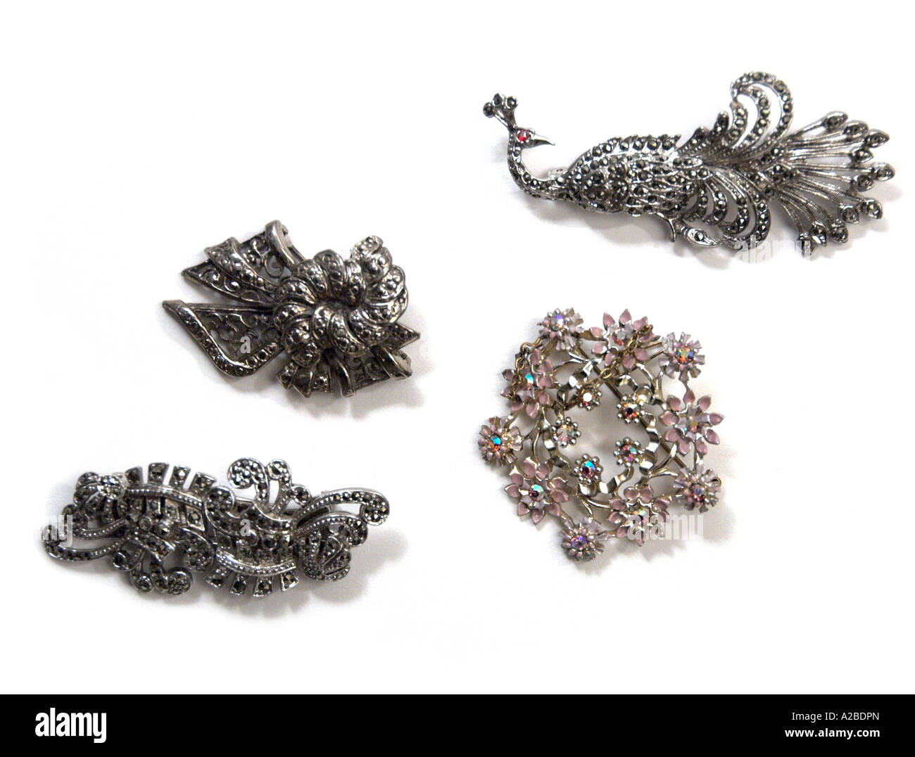 Vintage Brooches 1930s - 1950s Stock Photo - Alamy