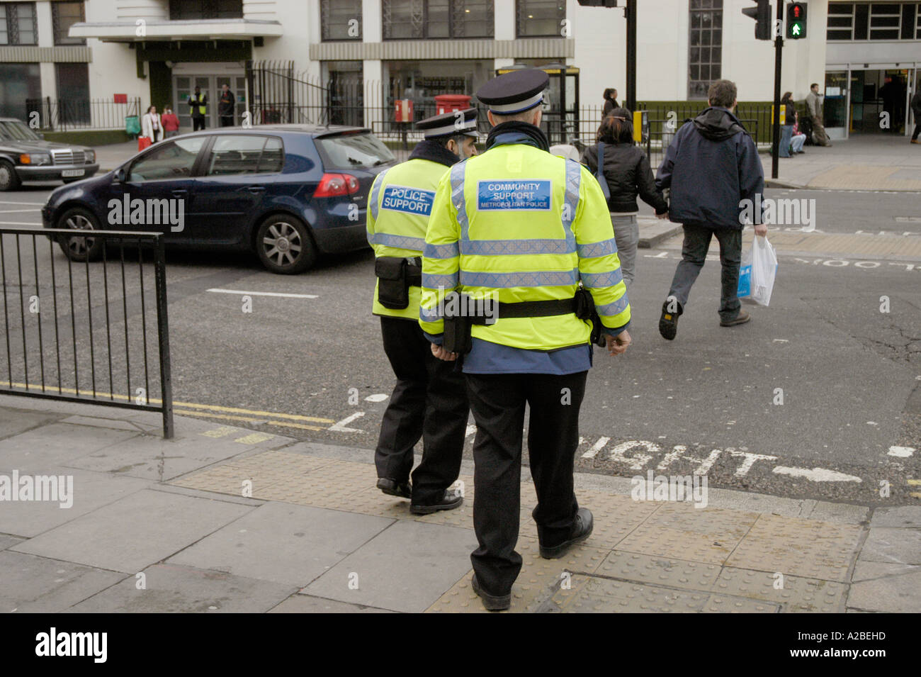 Metropolitan police community support officers on the streets of London ...