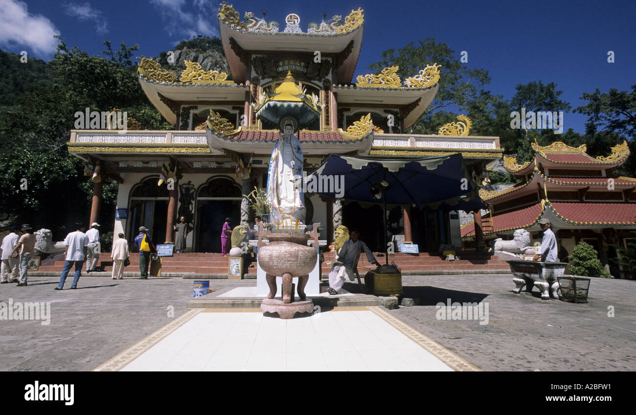 The main temple complex of Nui Ba Den ( Black Lady Mountain), Vietnam ...