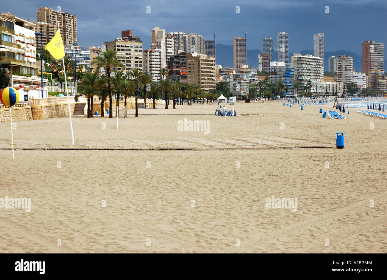 Plage alicante hi-res stock photography and images - Alamy