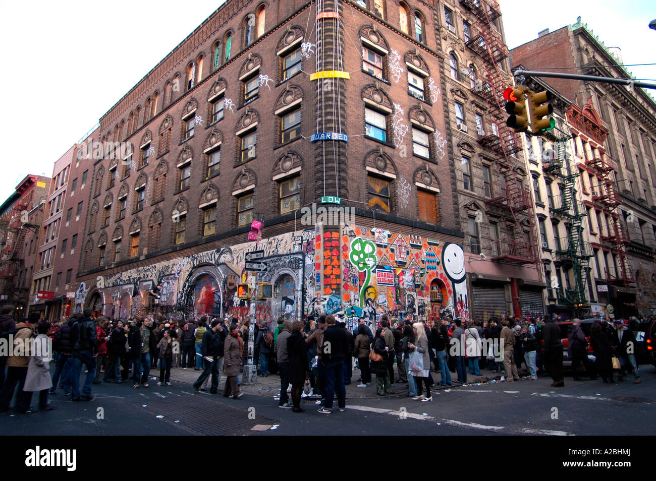 Thousands of art lovers queue up outside of 11 Spring Street in the NYC ...