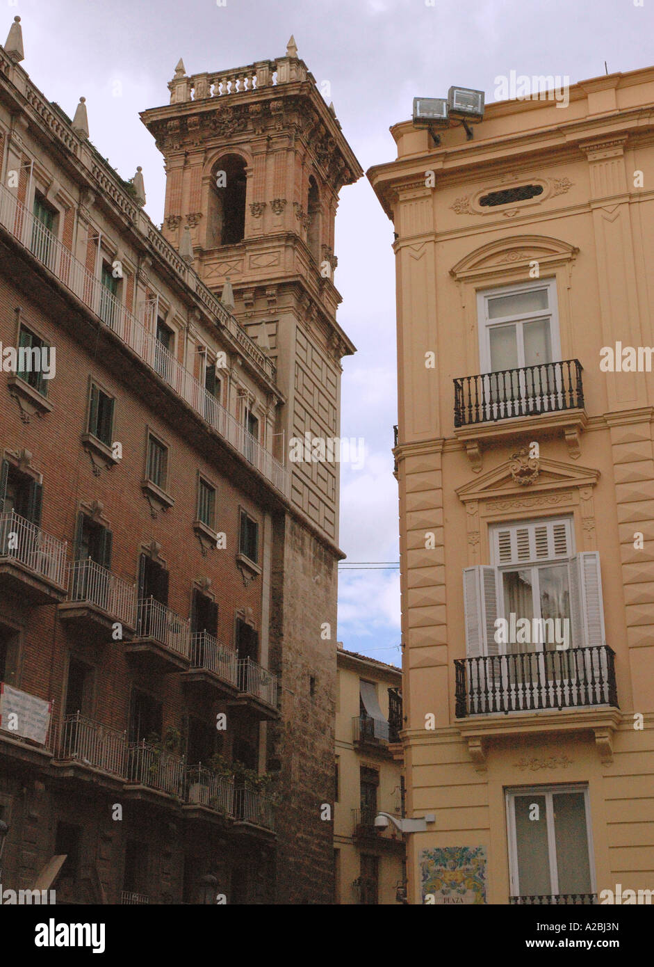 Plaza de manises valencia hi-res stock photography and images - Alamy
