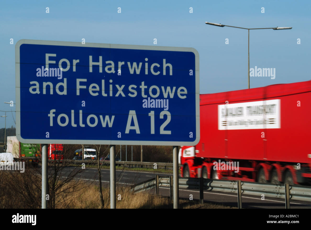 M25 motorway traffic sign advising route for Harwich Felixstowe Stock ...