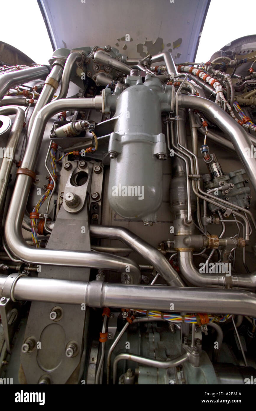 Parts of jet engine hi-res stock photography and images - Alamy