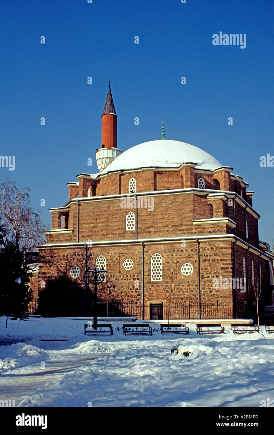 Banya Bashi Mosque - The Mosque By The Bath House - In Sofia The ...