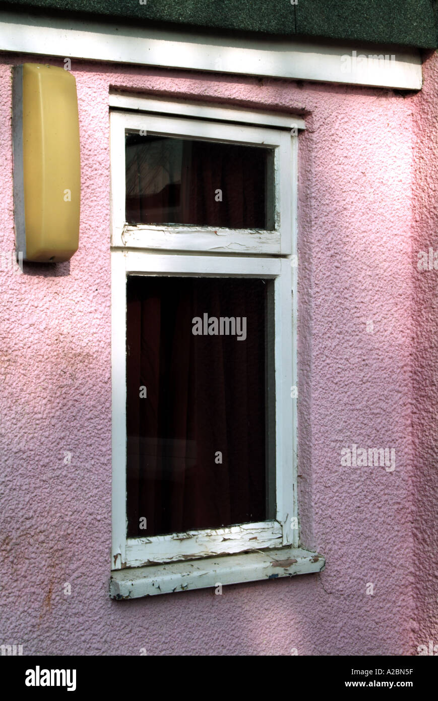 Deteriorating timber window on domestic property extension in need of ...