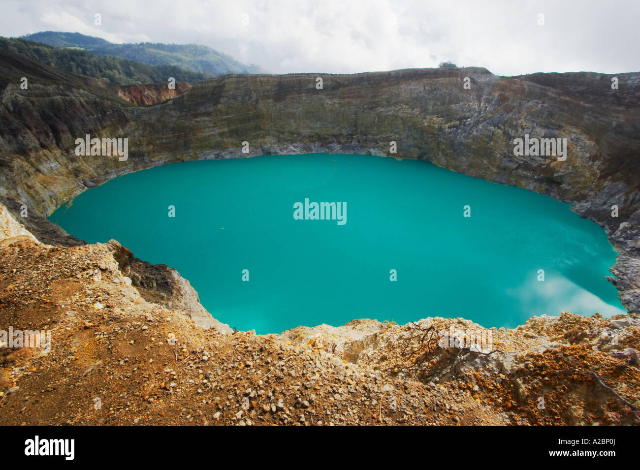 Stunning turquoise crater lake hi-res stock photography and images - Alamy