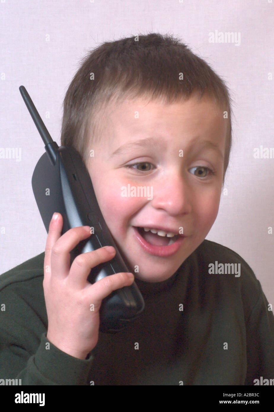 Boy silhouette phone hi-res stock photography and images - Alamy