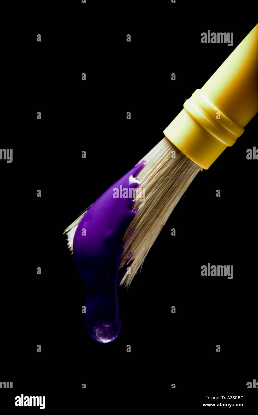 Purple paint and brush hi-res stock photography and images - Alamy