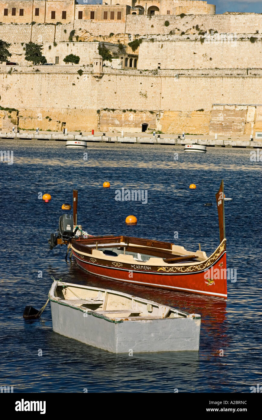 Luzzu Traditional Malta Fishing Boat Stock Photo - Alamy