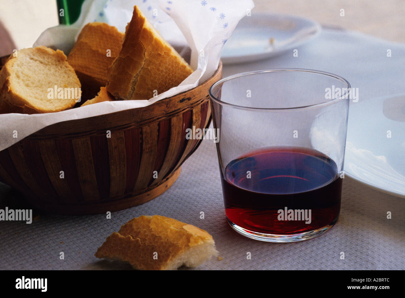 Bread and wine. Close up of a dining table in a Spanish restaurant ...