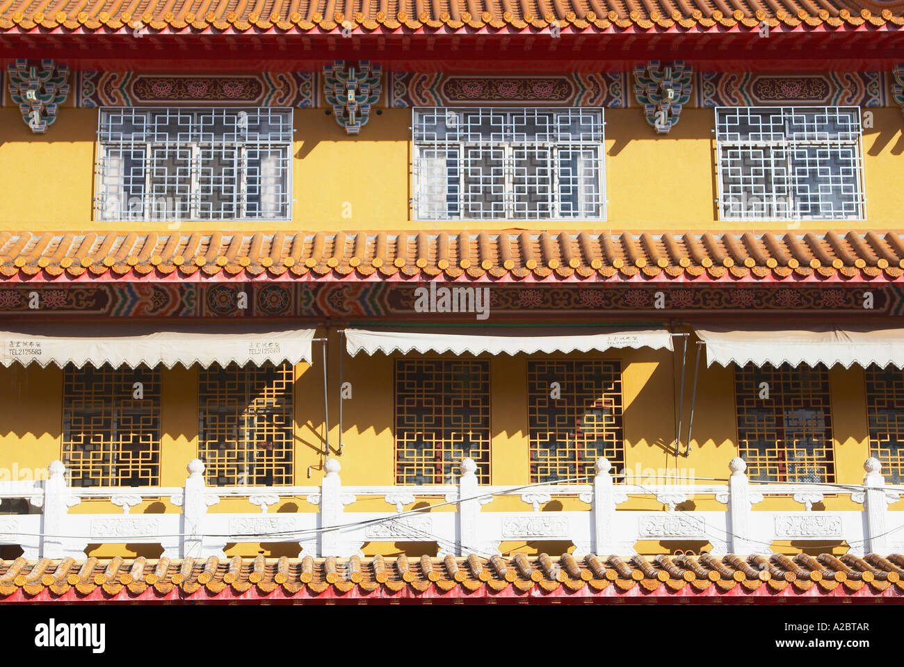 Architecture Of Buddhist Temple Stock Photo - Alamy