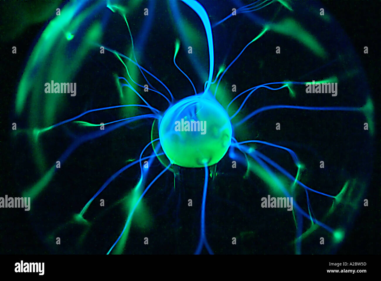 Plasma experimentation hi-res stock photography and images - Alamy