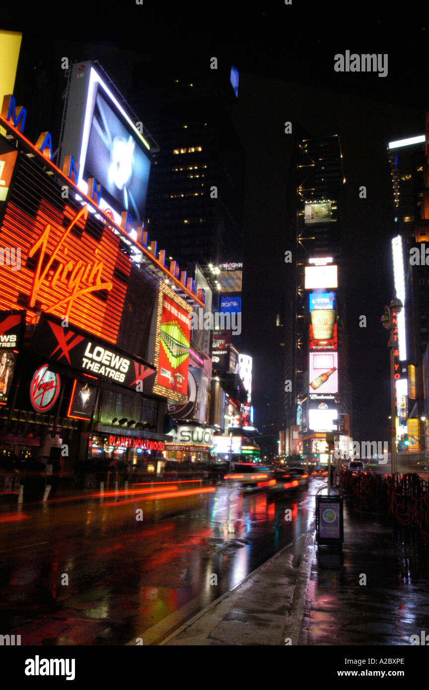 Time Square New York City USA on a rainy night Stock Photo - Alamy