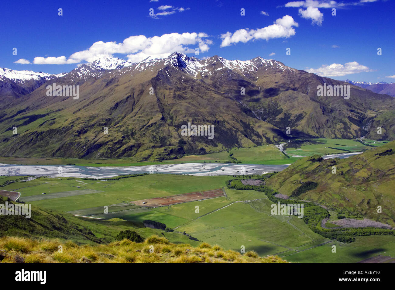 Matukituki River Matukituki Valley near Wanaka South Island New Zealand ...