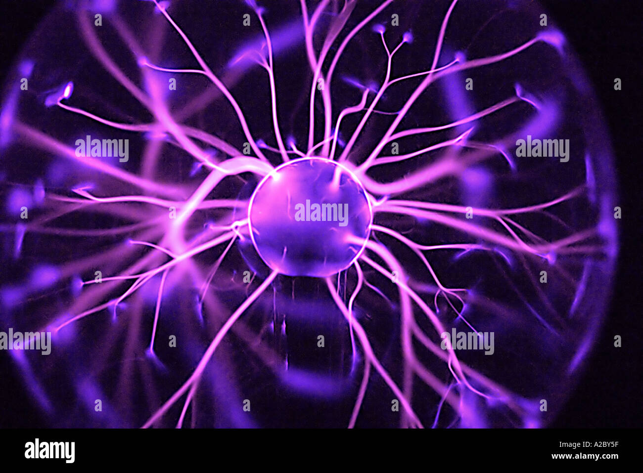 Plasma experimentation hi-res stock photography and images - Alamy
