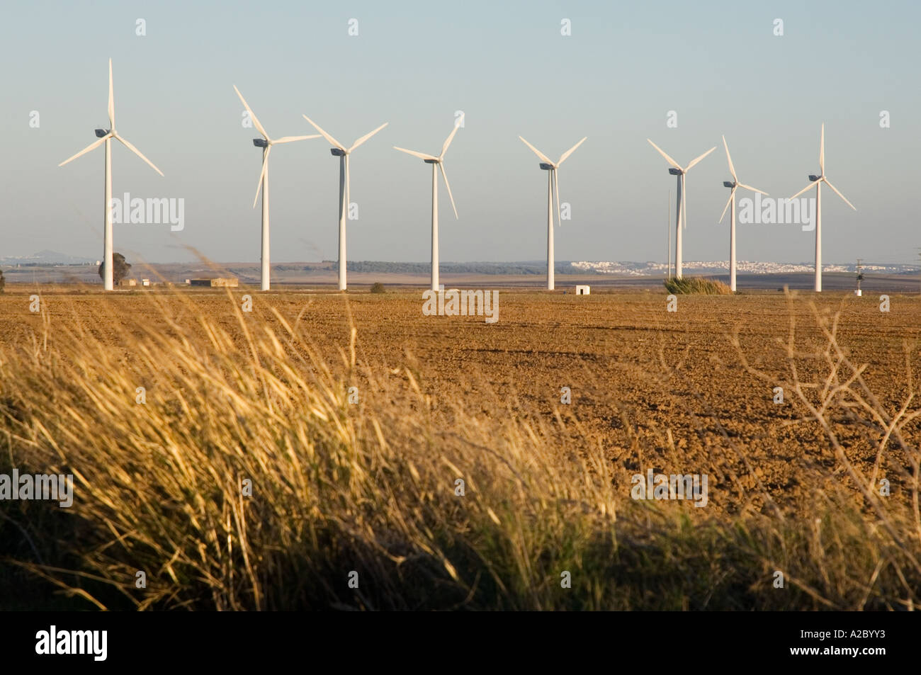 Pivot wind mill hi-res stock photography and images - Alamy