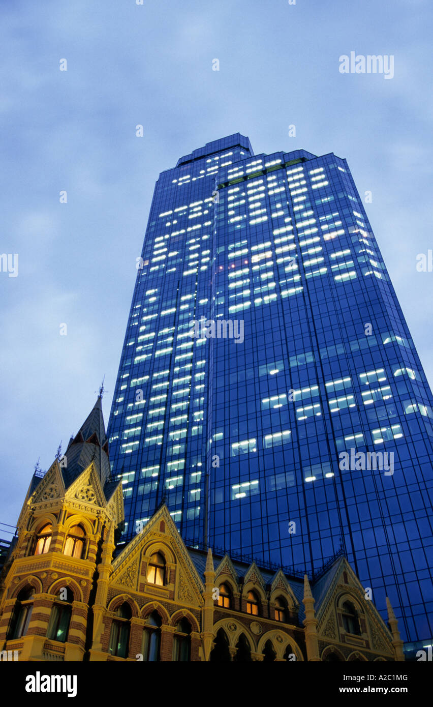 The Rialto on Collins Hotel (La Meridian Hotel) and Rialto Towers ...