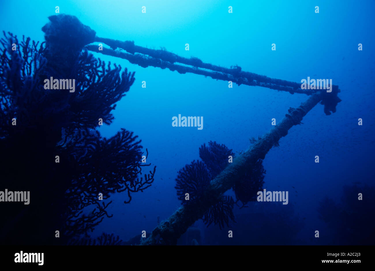 Shipwreck mast hi-res stock photography and images - Alamy