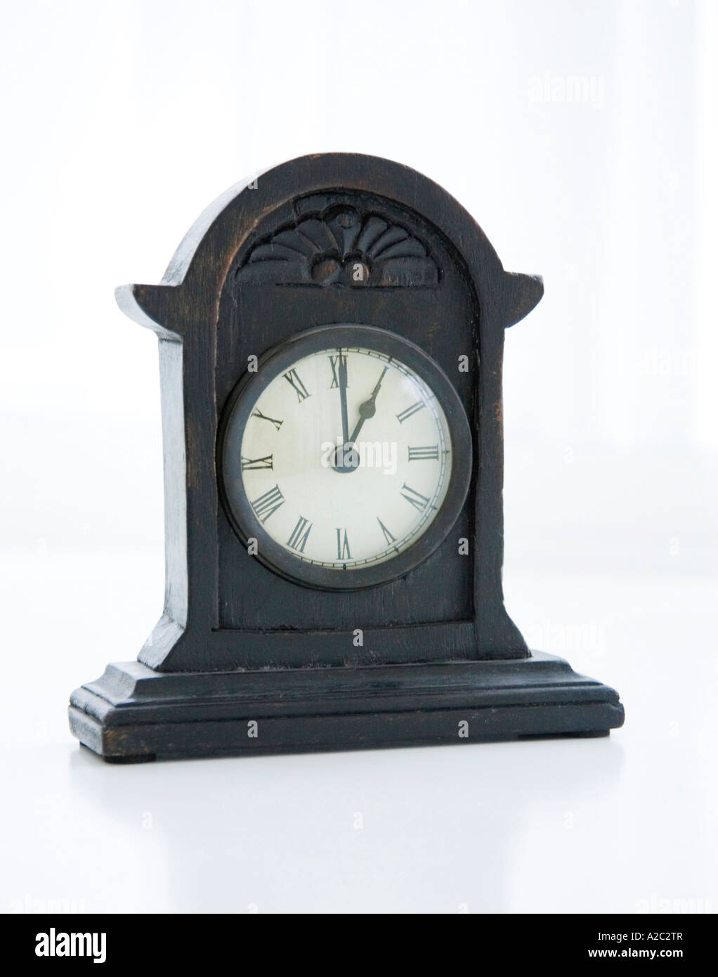 Dark clock design hi-res stock photography and images - Alamy