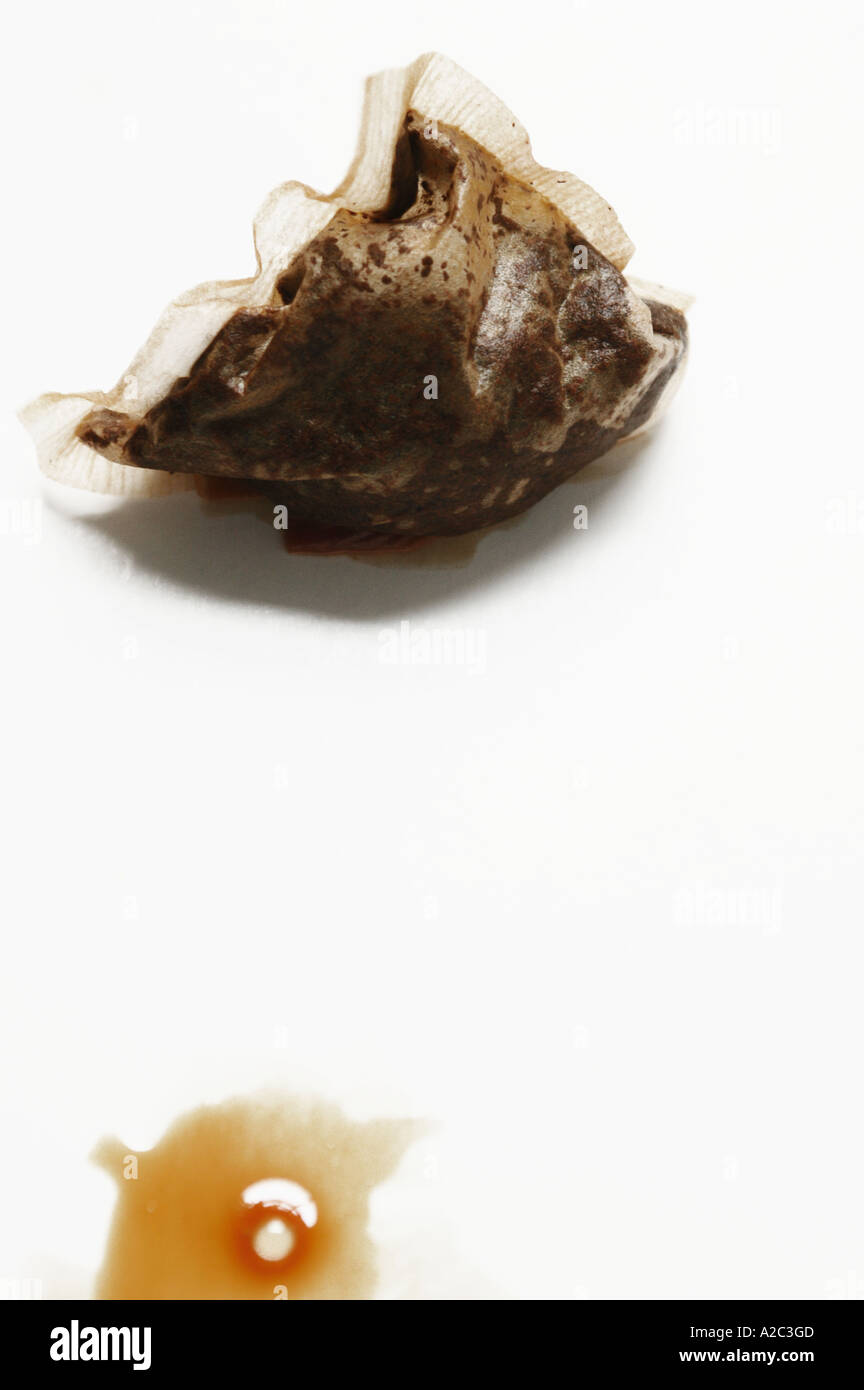 Wet teabags hi-res stock photography and images - Alamy