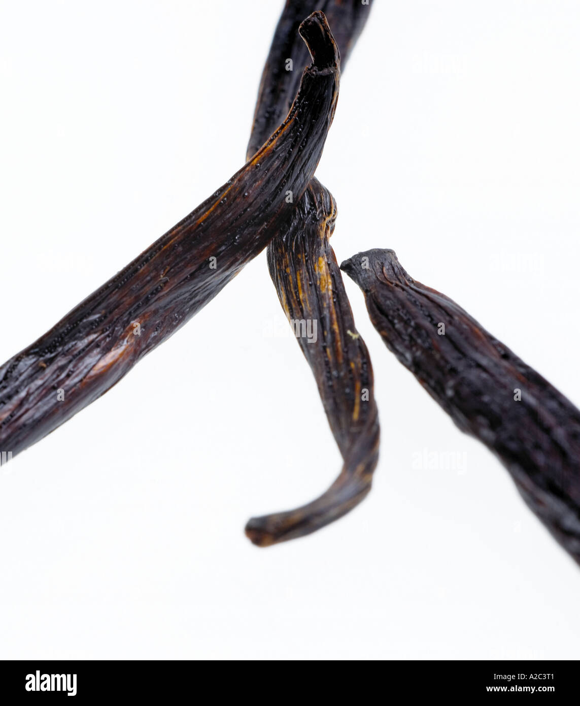 Fresh and dried vanilla pods hi-res stock photography and images - Alamy