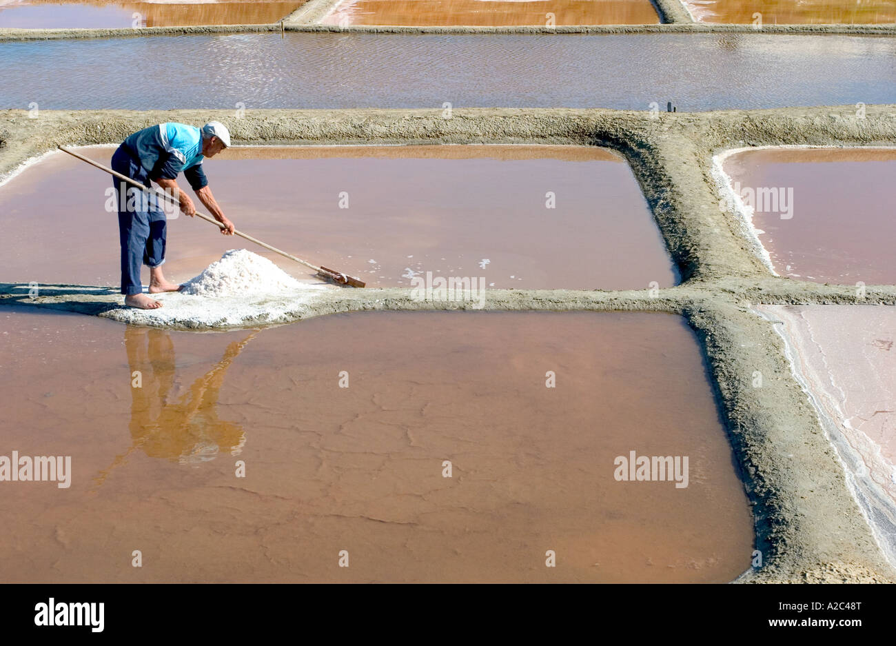Salt pans in guérande hi-res stock photography and images - Alamy