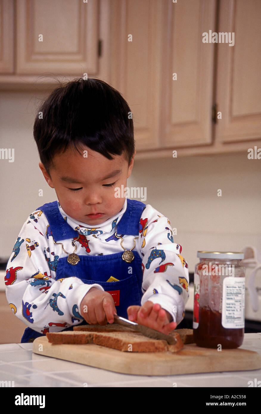 Child Making Sandwich Mess High Resolution Stock Photography And Images child-making-sandwich-mess-high-resolution-stock-photography-and-images