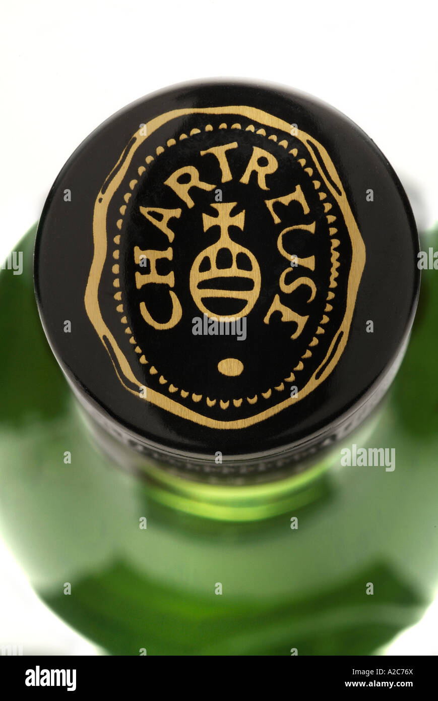 Chartreuse liqueur fabriquee par les peres chartreux voiron france ...