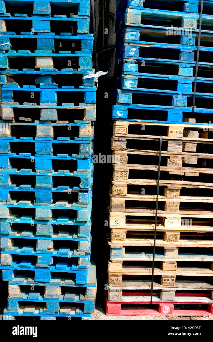 wooden pallets blue Stock Photo - Alamy