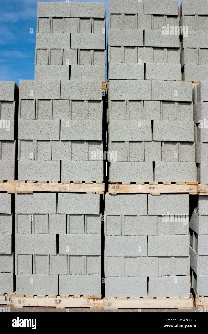 pile of cement brick ready Stock Photo - Alamy