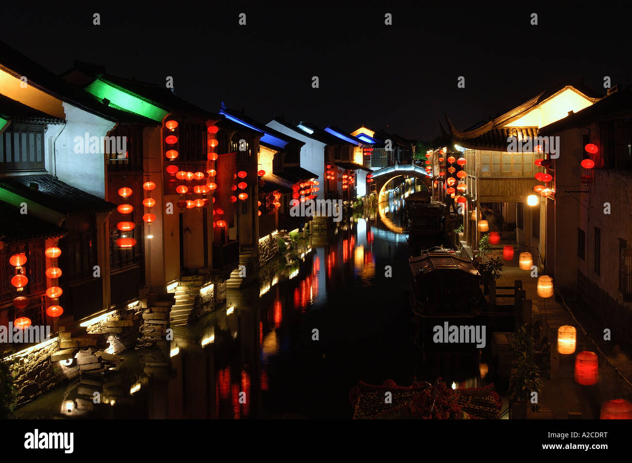 Canal at night, Suzhou China Stock Photo - Alamy