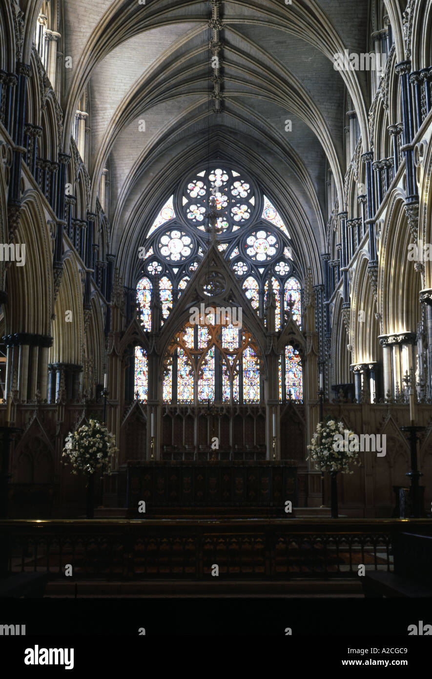 Cathedral alter hi-res stock photography and images - Alamy