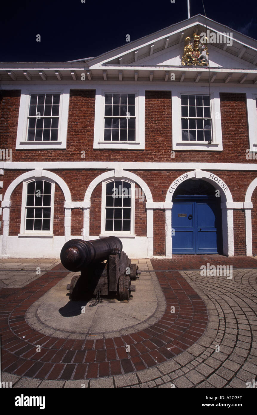 The Customs House Exeter Quay GPL 4300-405 Stock Photo - Alamy