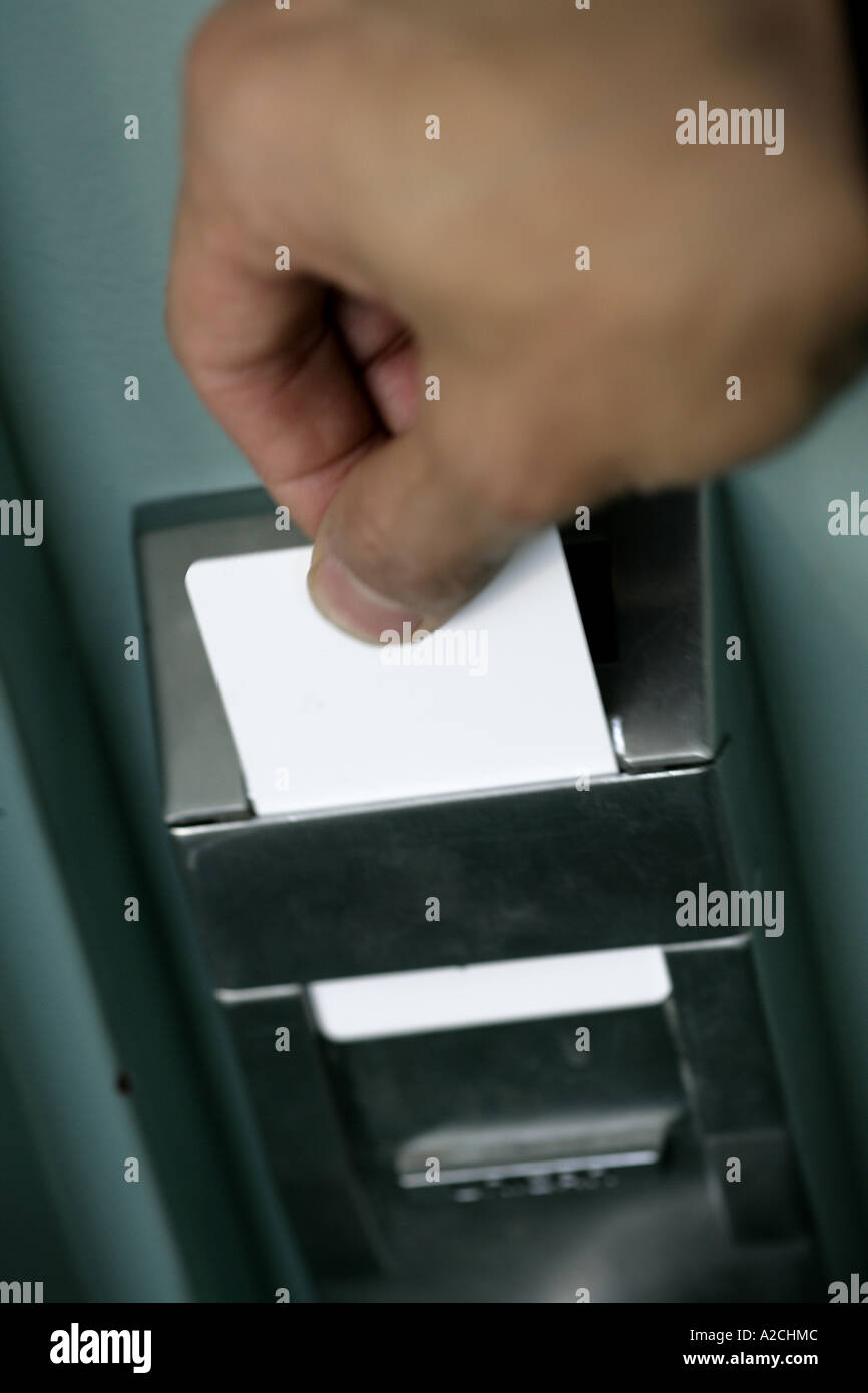 Card key hi-res stock photography and images - Alamy