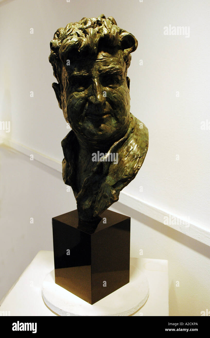 Brendan behan hi-res stock photography and images - Alamy