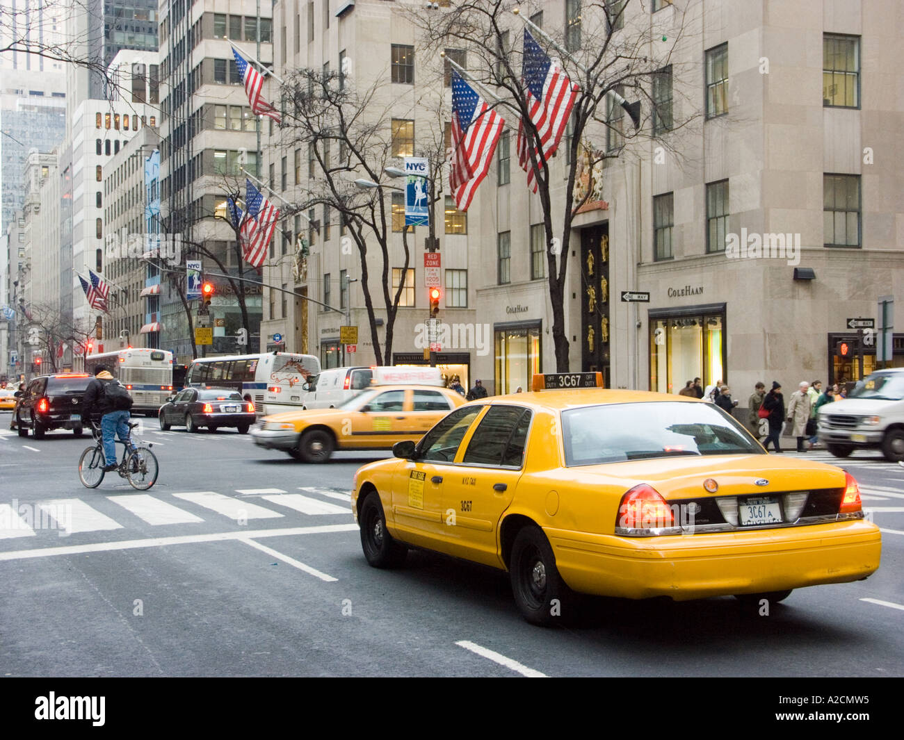 Yellow Taxi Cab Midtown New York USA Stock Photo - Alamy