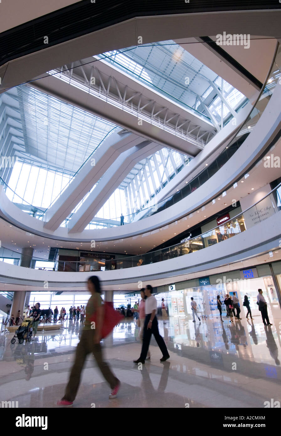 Interior ifc mall hong hi-res stock photography and images - Alamy