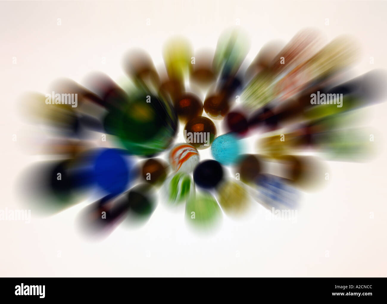 Shoot marbles hi-res stock photography and images - Alamy
