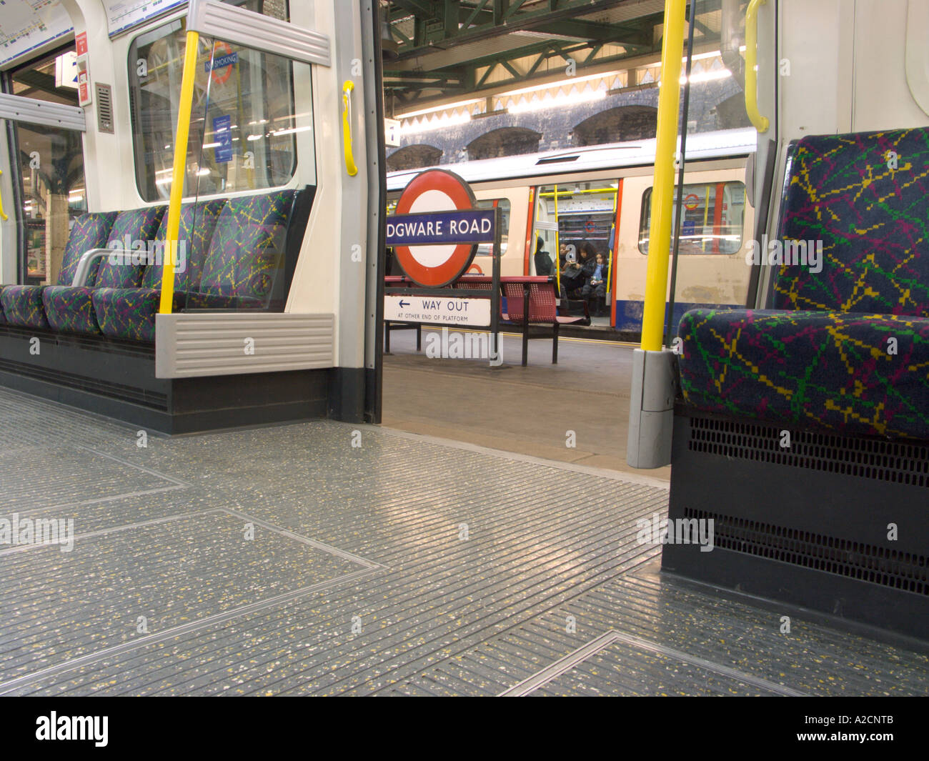 London England Tube Stop Stock Photo - Alamy